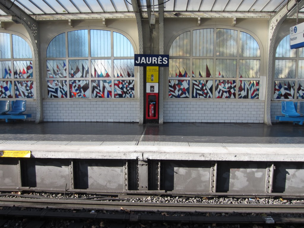 16 Paris Metro Stations With Absolutely Incredible Designs ...
