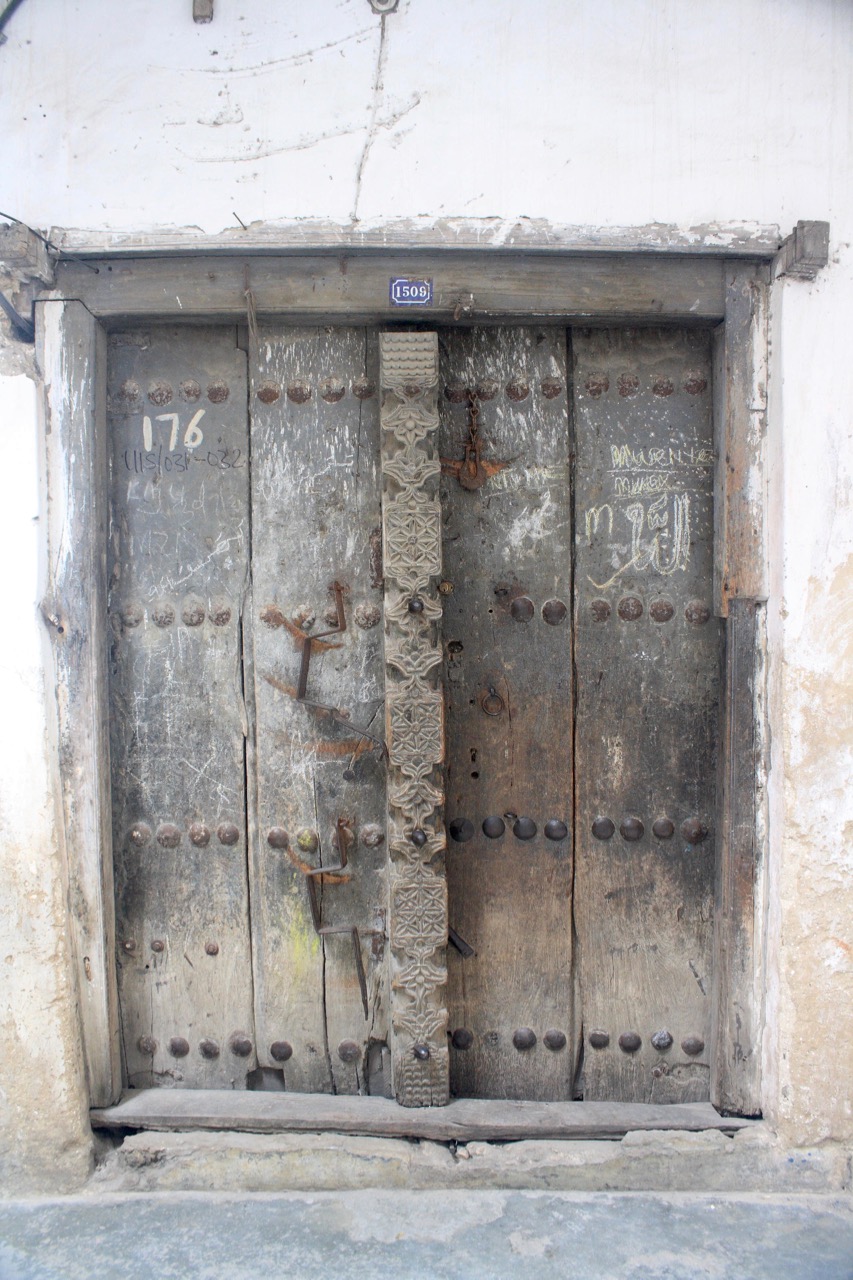 Zanzibar Doors – A Closer Look at Stone Town’s Wooden Masterpieces ...